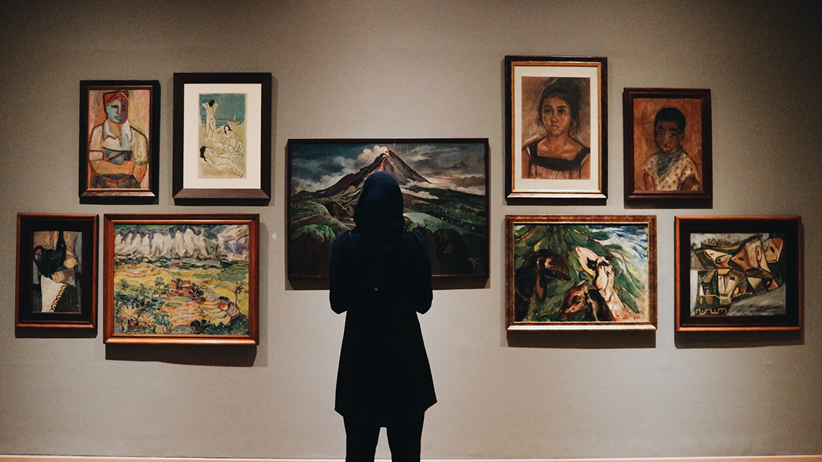 Augmented Reality for Art: Let's Explore